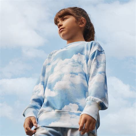 Alex And Alexa New Molo Is Here Dreamy Cloud Prints Facebook