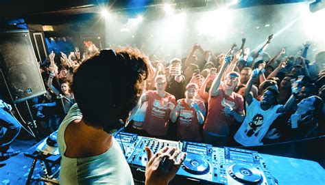 Hypertuning For Both Tensorflow And Pytorch By Layne Sadler Tds Archive Medium