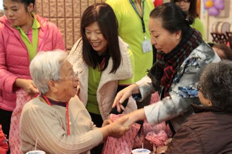 嘉義縣獨老圍爐 感恩各界愛心募集 地方 Nownews今日新聞