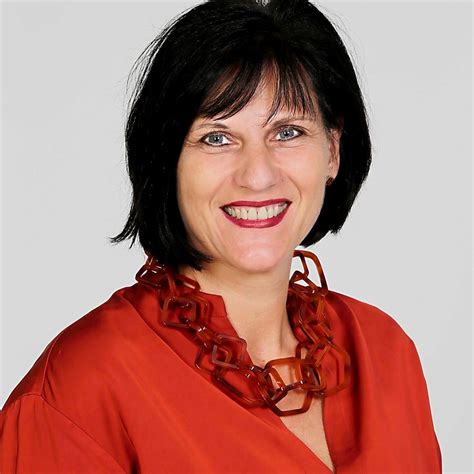 Manuela Smiths Instagram Twitter And Facebook On Idcrawl