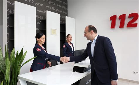 112 შინაგან საქმეთა მინისტრი გეკა გელაძე მოადგილესთან გიორგი ბუთხუზთან ერთად