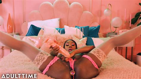 Nice Ebony Joi And Masturbatiing For Ypu Eporner