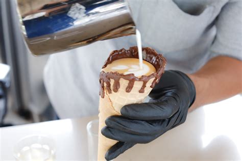 KOF7 - DanielFoodDiary.com