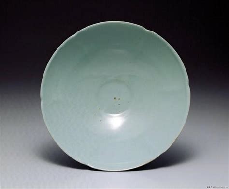 官窯 宋代官窯瓷 與君共賞 每日頭條