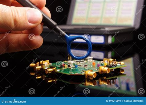 Emc Engineer Analyzing Pcb Using Near Field Probe Stock Image Image