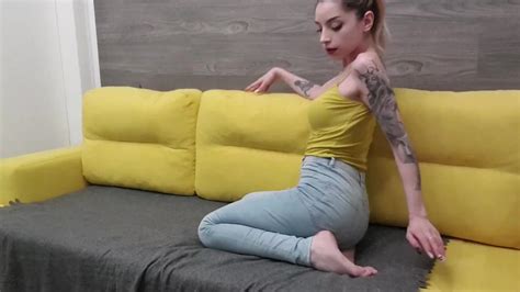 Amazing Beautiful Girl Peeing Her Jeans Thisvid Com