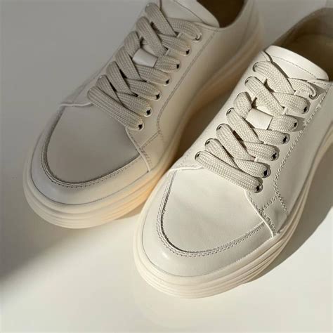 Кожаные кеды кроссовки — цена 1558 грн в каталоге Кеды Купить женские вещи по доступной цене на