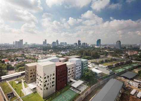 Jakarta Embassy Building Uses Forms To Represent Australia