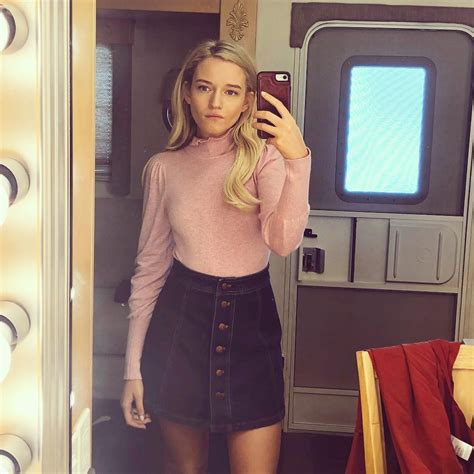 Julia Garner Nude Explicit Collection 2020 59 Photos Video The Fappening