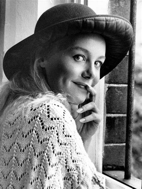 Painting Recalls Genius Of Whiteley Daily