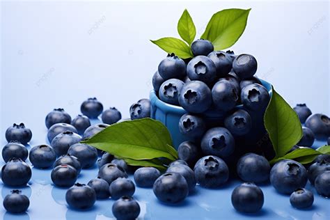 푸른 잎을 가진 블루베리 많은 물방울 블루베리 배경 일러스트 및 사진 무료 다운로드 Pngtree