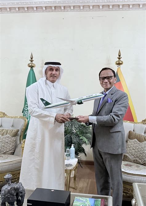 Delighted To Meet With Mr Abdulrahman Abdulwahab General Manager Of Omar Lebbe Ameer Ajwad