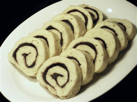 Mays Chinese Cooking And Gardening Red Bean Paste Roll
