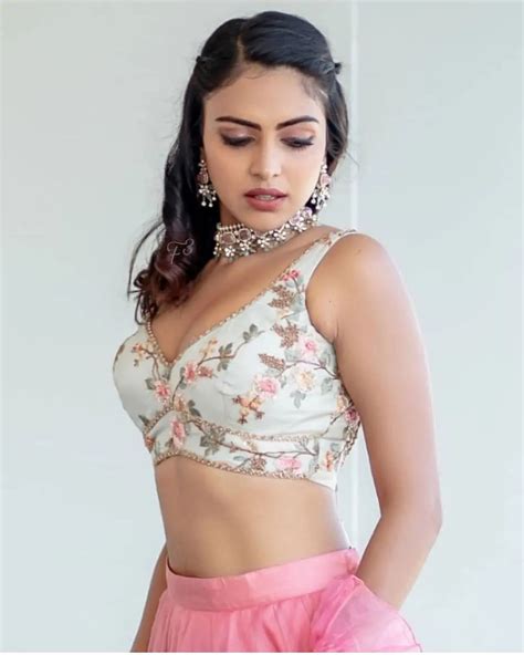 படு மோசமாக நடித்து காணாமல் போன பால் நடிகை இப்போது கண்ணீர் சிந்தி என்ன பிரயோசனம் Cinemazda