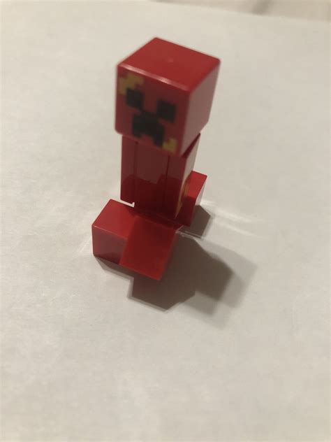 Minecraft Red Creeper
