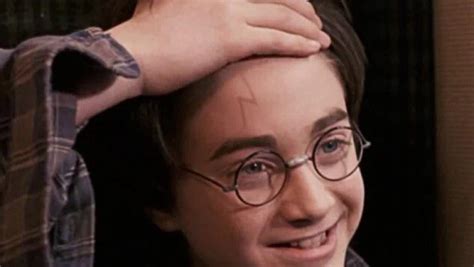 ჰარი პოტერის სათვალე აუქციონზე იყიდება