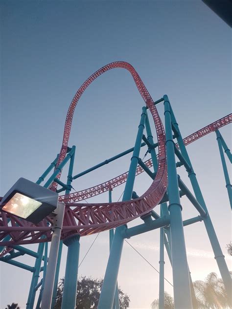Xcelerator Is An Intense And Beautiful Ride R Rollercoasters