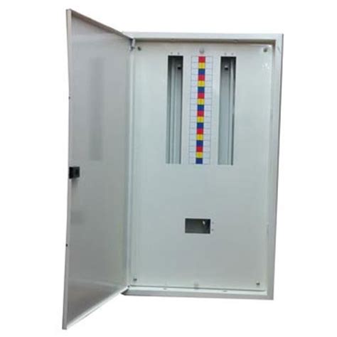 Buy Abb Svtdbm8t1 8way Vtpn Db With Mccb Incomer At Best Price In India