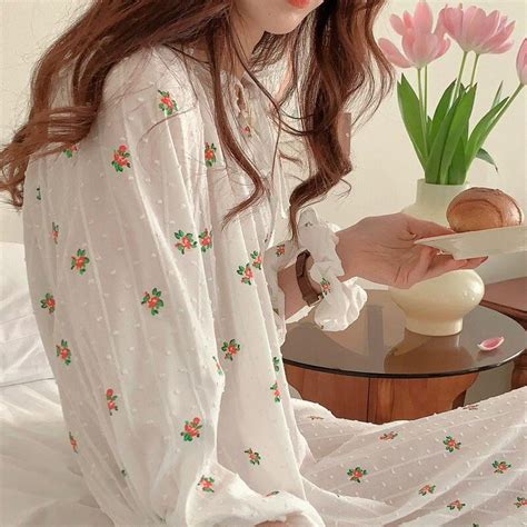 메이크미래프 퓨어여름원피스잠옷 사계절파자마 홈웨어 리본 레이스 프릴 화이트 플라워 꽃무늬 사계절