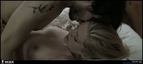 Naked Anna Jack In Life Of Significant Soil