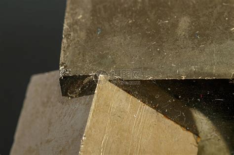 黑色背景切换时黑背景上高清图片下载 正版图片506273772 摄图网