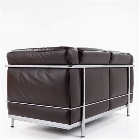 Lc 2 2 Pers Sofa I Brunt Læder Klassikdk Est 1991