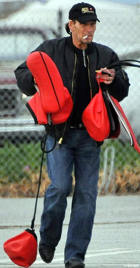 Patrick Swayze Still Smoking Despite Being Diagnosed With Pancreatic