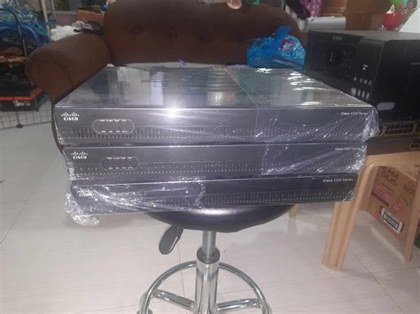 Cisco ISR Gigabit Router With IPBase License Computers Tech