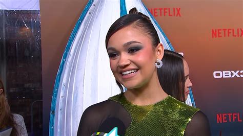 Watch Access Hollywood Highlight ‘outer Banks Star Madison Bailey Gushes Over ‘special Bond