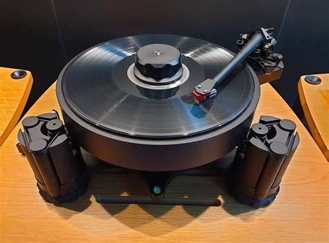 Как подключить виниловый проигрыватель в систему так чтобы всё сразу