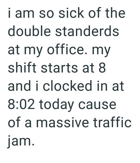 Boss Writes Employee Up For Being 2 Minutes Late Even Though She Stays