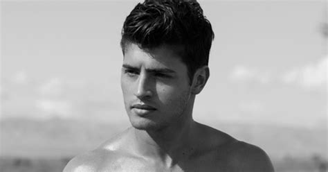 Holy Hotness Gregg Sulkin Mtv Star Strips Down To His Underwear E