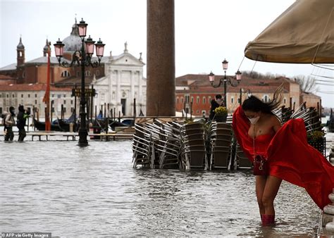 Venice Floods St Marks Square Swamped With Water After Heavy Rain