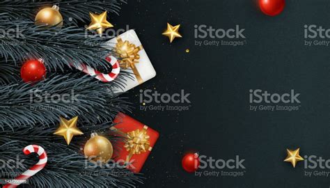 메리 크리스마스 구성 3d 현실적인 소나무 전나무 나뭇 가지 선물 상자 황금 리본 사탕 지팡이와 장식 Baubles 볼 스타 장식품 0명에 대한 스톡 사진 및 기타 이미지