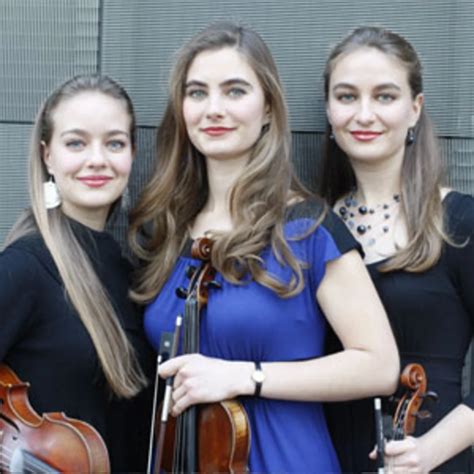 ‘q Is For The Quebe Sisters Top Country Artists A To Z