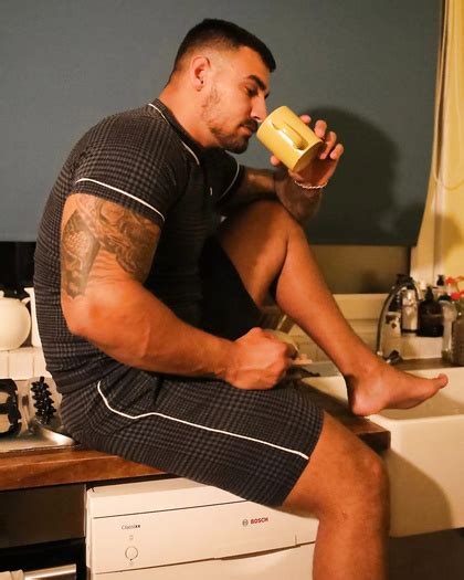 Real Alpha Male Image 2733925 Thisvid Tube