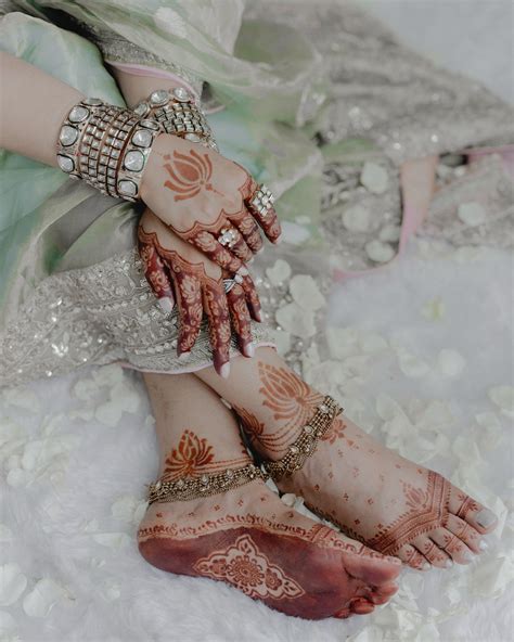 Hina Khans Feet