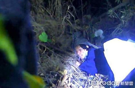 寒夜未歸不尋常！熱心鄰居急報警 老婦倒臥農地斜坡被尋獲 Ettoday地方新聞 Ettoday新聞雲