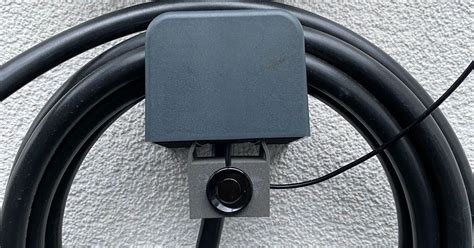 Holder To Attach Ultrasonic Outdoor Sensor JSN SR04T To A SolarEdge KEBA EV Charger By The