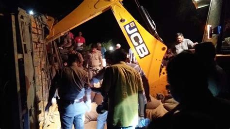 बदायूं में दो हादसों में 10 लोगों की मौत Badaun News 10 People Died