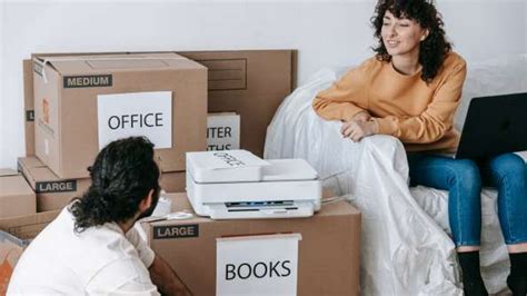 Spring Cleaning Hacks For Your Storage Unit Personal Mini Storage