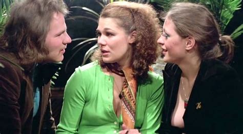 Голая Кали Ханса в Mädchen Im Nachtverkehr