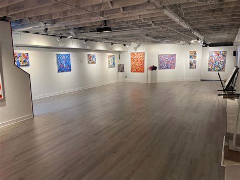Contemporary Downtown Memphis Art Venue And Event Space For Fashion Shows