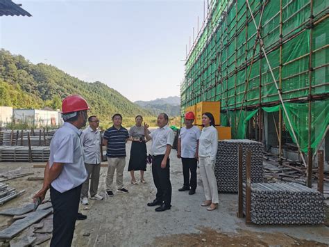 县政府党组成员开化根宫佛国管委会主任金树明带队到沐心谷青少年游学营地实地检查指导项目建设