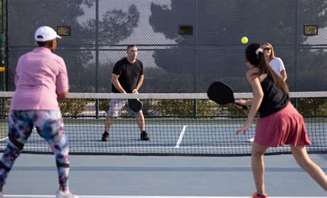 How Long Is A Pickleball Match And How Many Hits Per Rally