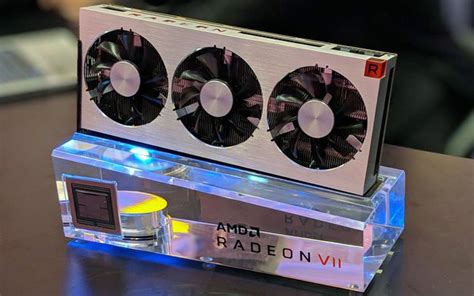 Hands On With The AMD Radeon VII Alienware Arena