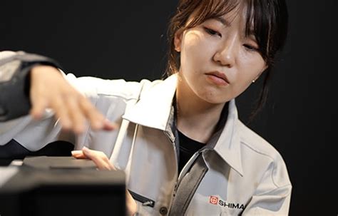 Lcms 2050 Providing High Speed And High Sensitivity Analysis In A Compact Design Shimadzu