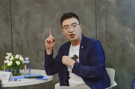 哪吒汽车参与音乐盛典做营销被质疑 副总裁江峰账号被疯狂艾特 搜狐汽车 搜狐网