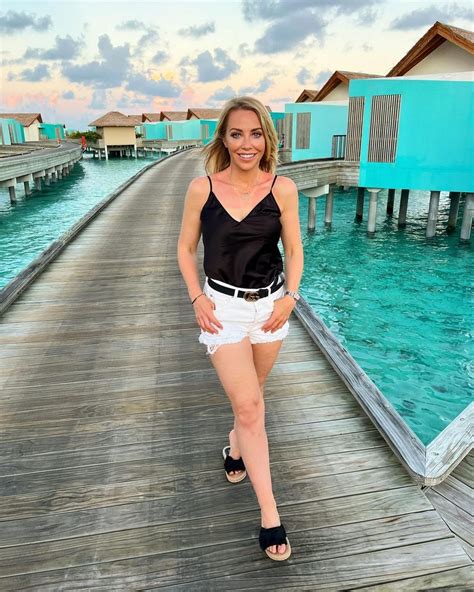 Laura Hamilton Feet Pictures Sexy Feets Celeb Feets