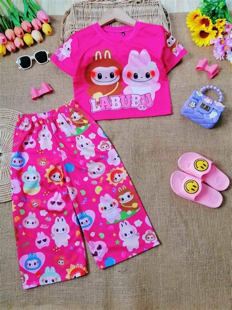 ลา บู บู้ ชุดเด็กผู้หญิง เสื้อพร้อมกางเกง ลายการ์ตูน ลาบูบู้ สำหรับเด็ก อายุ 4 7 ปี Myshopann